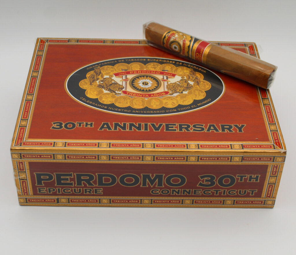 Perdomo 30th Connecticut Epicure – Should I Smoke This?